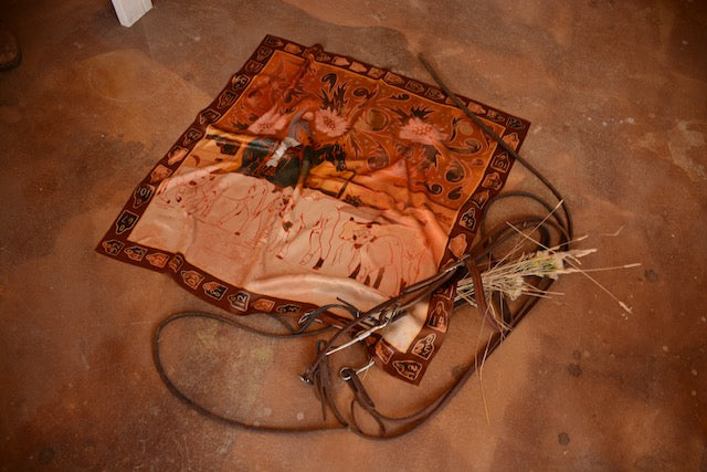 Round Up: 35x35 Floral Cattle Cowgirl Western Mulberry Silk Wild Rag ...